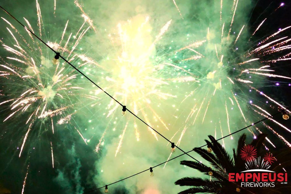 Βεγγαλικά Γάμου στη Χαλκίδα - Empneusi Fireworks