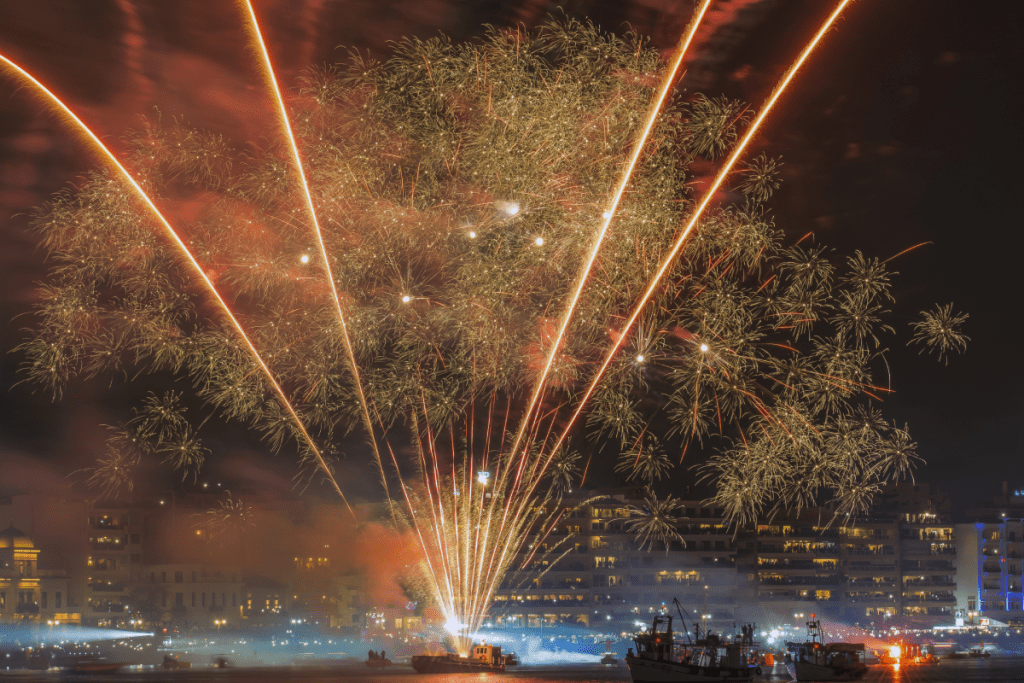 Πυροτεχνήματα | Βεγγαλικά | Πυρσοί - Empneusi Fireworks